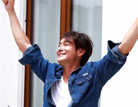 吉田栄作は現在（2025年）どうしているのか？結婚や子供について調べてみた！