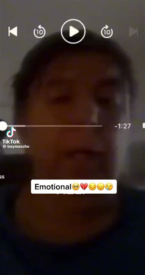 Mamachu Singing R Tophiachutiktok