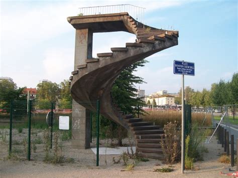 The Wonderful Useless World Of The Hyperart Thomasson Roman Candle Magazine