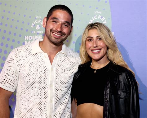 Dwts Alan Bersten And Emma Slater Lookin Hot In Swimwear On Pda