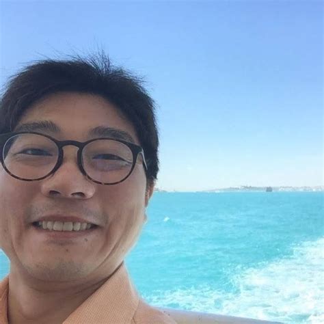 まあ、四柱推命でお仕事は男性を兼ねていますので、ある意味ではお父様のお話は理が通るかも。。しかし、世界遺産ですか。。凄いですね。羨ましいです。