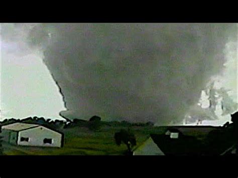 Columbus Nebraska Tornado Videos June 23 1998 Youtube