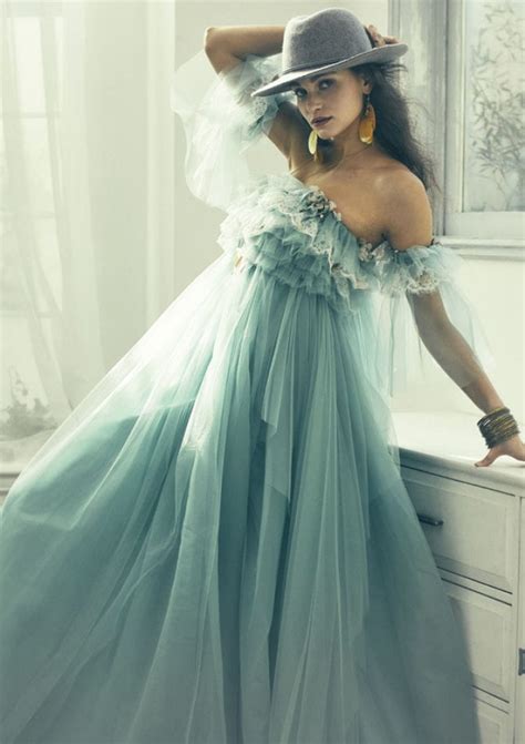 Picture Of Edina Polak