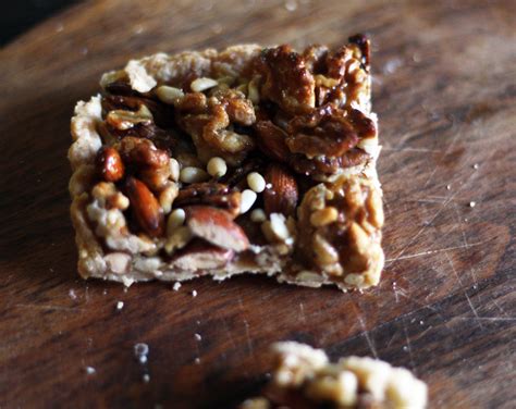 Fudge Ripple Simple Nut Tart