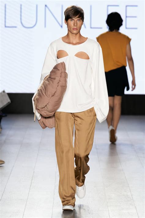 Global Fashion Collective Spring 2023 Fashion Show The Impression