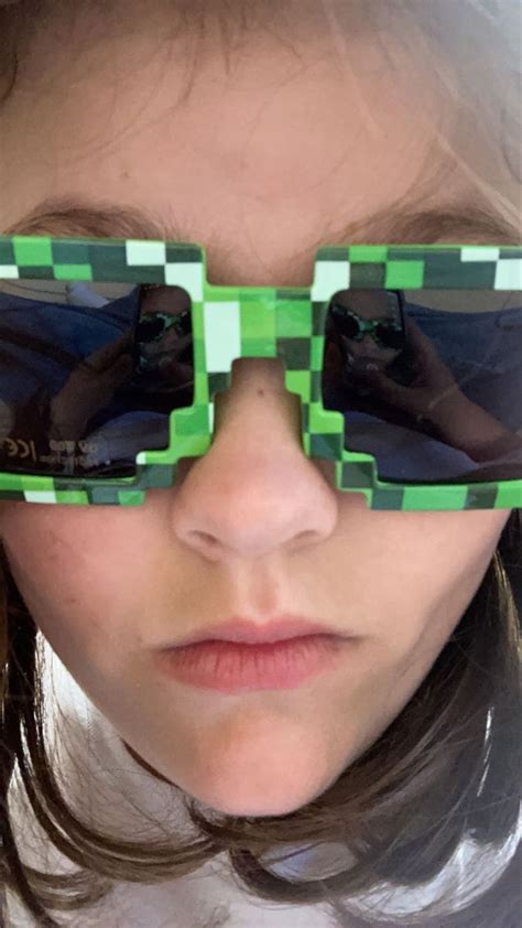 Girl With Glasses Minecraft Skin At Lynn Morgan Blog