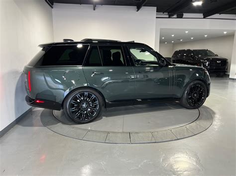 Used 2023 Belgravia Green Metallic Land Rover Range Rover P400 Se 4dr