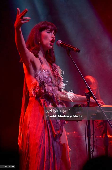 Kimbra Singer Songwriter And Multi Instrumentalist From New News
