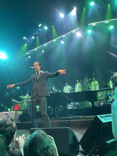 Live Review Nick Cave At The Queen Elizabeth Theatre In Vancouver Bc