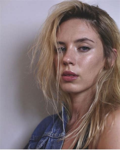 Delfina Chaves Compartió Fotos Con Su Radical Cambio De Look Nuevo