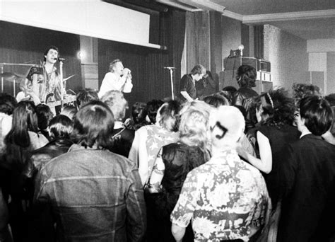Sex Pistols Live At Notre Dame De France London In November 1976