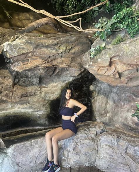 Simran Khandelwal Rbeautifulindianwomen