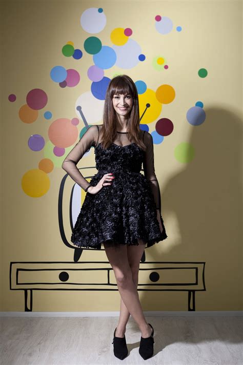 Galerija Slika Monika Kravić Mamić Priznala Sve Više Nalikujem Svojoj Majci 24sata