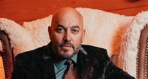 Is Lupillo Rivera Gay Or Straight Sexuality And Dating Life