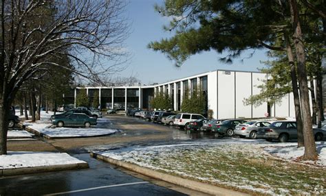 8100 Three Chopt Rd Richmond Va 23229 Loopnet