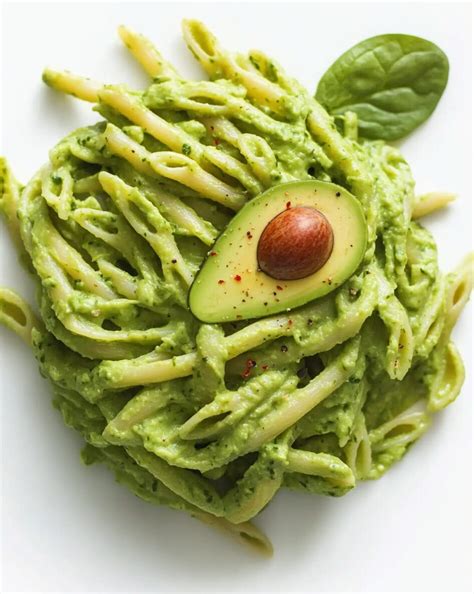 Creamy Avocado Spinach Pasta