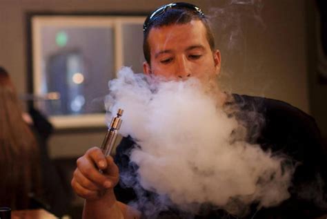 电子烟也是烟，吸烟吸的是命而不是寂寞