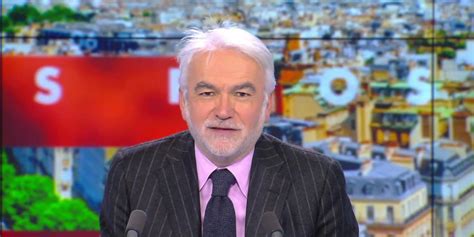 Édito Pascal Praud Trump Est à Lamérique Ce Que Marine Le Pen Est à La France