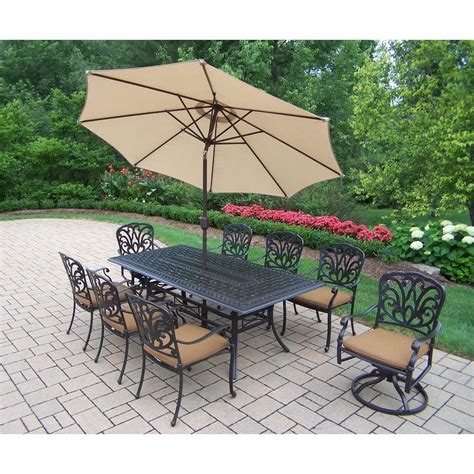 Rectangular Patio Umbrella Tilt — Madison Art Center Design