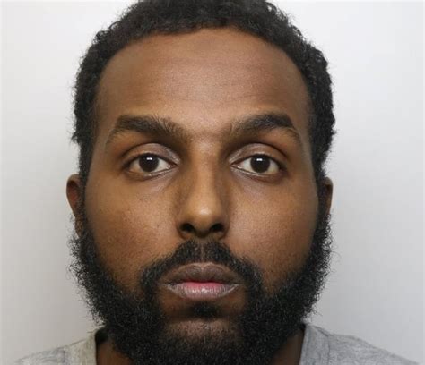 Sexual Predator Banned From Standing Next To Female Strangers R