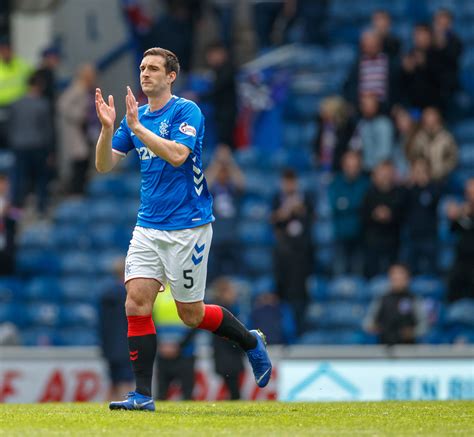 Lee Wallace Says Rangers Hierarchy Snubbed Him After Ending Eight Year Ibrox Stay The Scottish Sun