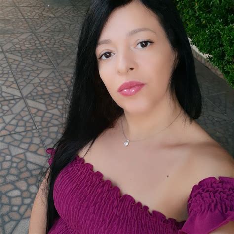 Fabricia Freitas Youtube