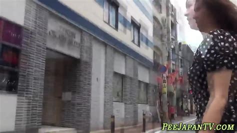 Piss Fetish Asian Releives Herself Eporner