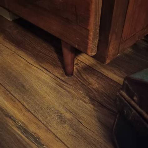 Triangular Metal Legs Model Stripes In Different Colors Metal Legs For