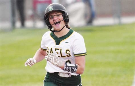 Gaels Knock Off No 2 N F News Sports Jobs Messenger News