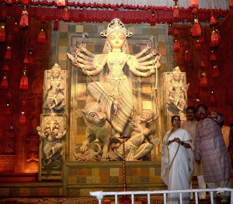West Bengal Cm Mamata Banerjee Inaugurates The Suruchi Sangha Durga Puja Festival