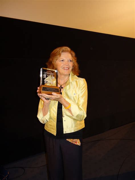 Samantha Eggar Star Of The Collector And The Brood Dies At 86