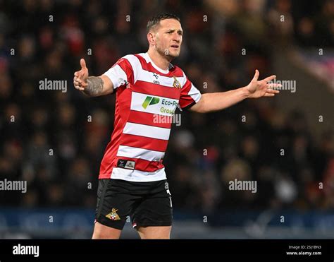 Doncaster Uk 10th Feb 2025 Billy Sharp Of Doncaster Rovers Reacts During The Fa Cup Match At