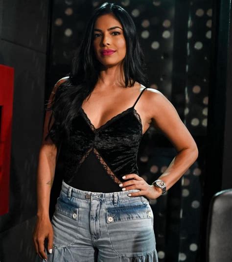 Lisbeth Santos Será Presentadora De La Alfombra De Premios Soberano De Último Minuto