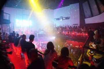 Guam Nightlife At Club Zoh Bg Tours Guam