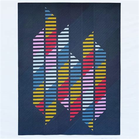 Spiraling Triangles Mini Quilt Pattern