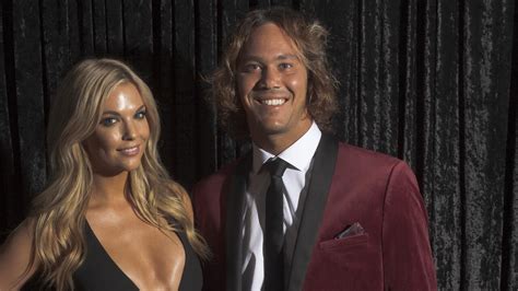 Jordy Smith Has A Hidden Power Source World Surf League