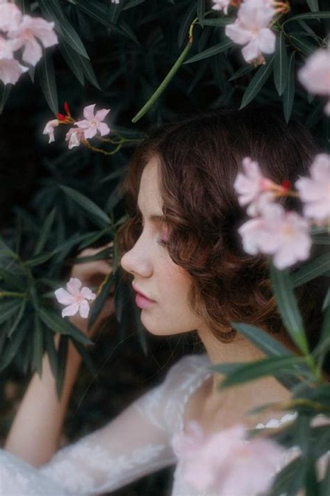 欧美女生，短发壁纸 每日头条