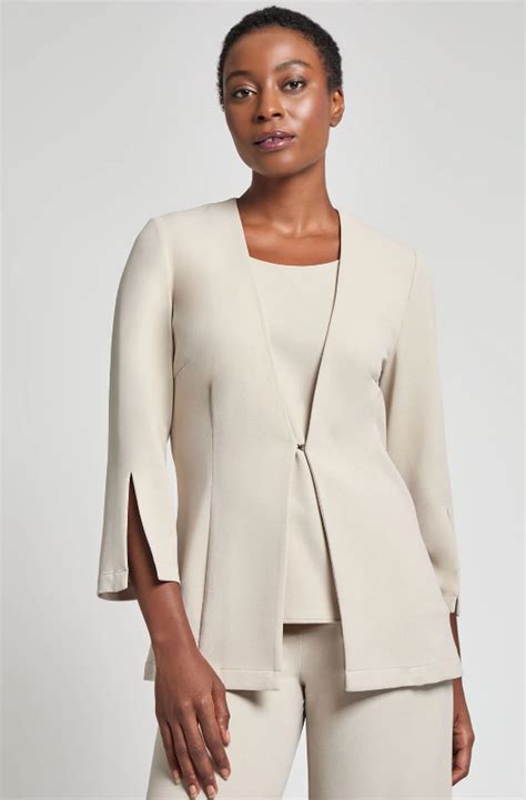 Tailored Fit Stretch Deco Crepe Split Sleeve Jacket Morgan Fitzgeralds