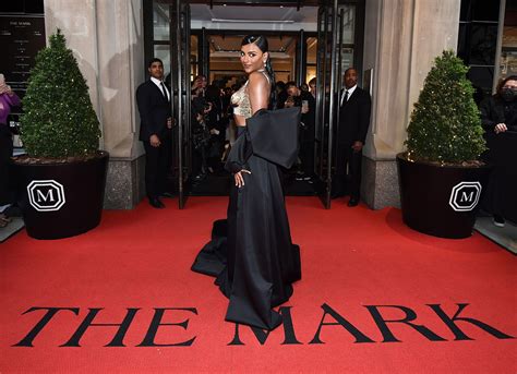 How Much Does It Cost To Attend The Met Gala Can You Buy A Ticket For