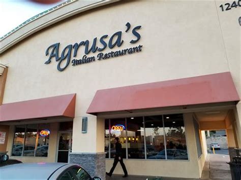 Agrusas Italian Restaurant Ethnic Food Banquet Catering Dining