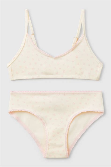 Ropa Interior Niña Y Pijamas Nueva Colección