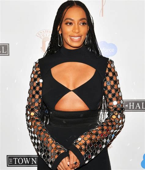 Solange Knowles Maakt Een Heuse Comeback