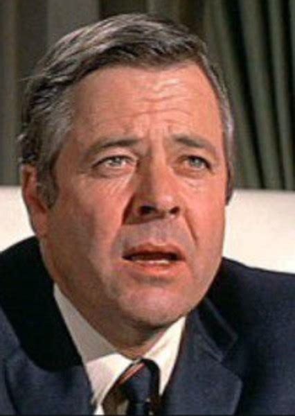 William Windom Photo On Mycast Fan Casting Your Favorite Stories
