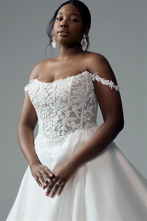 Plus Size Wedding Dress Specialist Near Me Joey