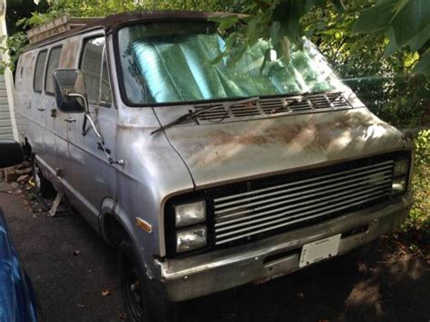 1977 Dodge Tradesman 200 B200 Van B20 Parts Or Restore Project Rusted