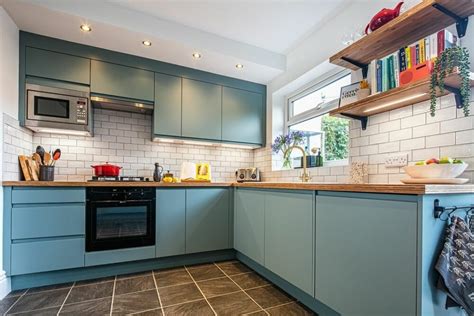 Kitchen Tile Ideas With Blue Cabinets 10 Innovative Ideas To Uplift