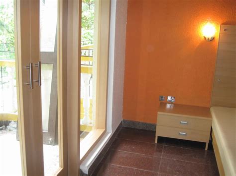 Bambolim Beach Resort Rita Mody