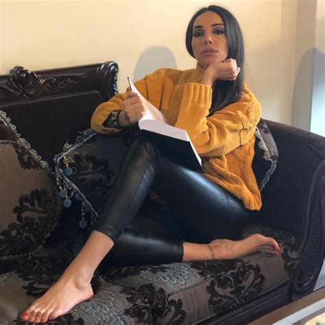 Sacha Dahdouhs Feet