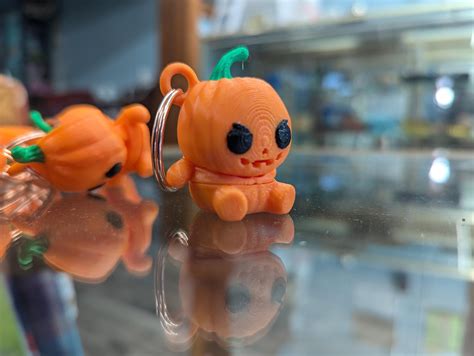 Stingy Jack The Flexi Pumpkin 3d Printed Keychain Etsy