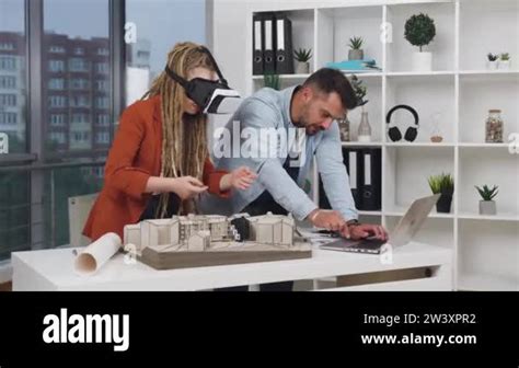 Bearded Male Model Dreadlocks Stock Videos And Footage Hd And 4k Video Clips Alamy